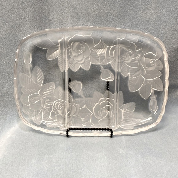 Mikasa | Dining | Mikasa Studio Nova Divided Crystal Relish Tray Etched ...